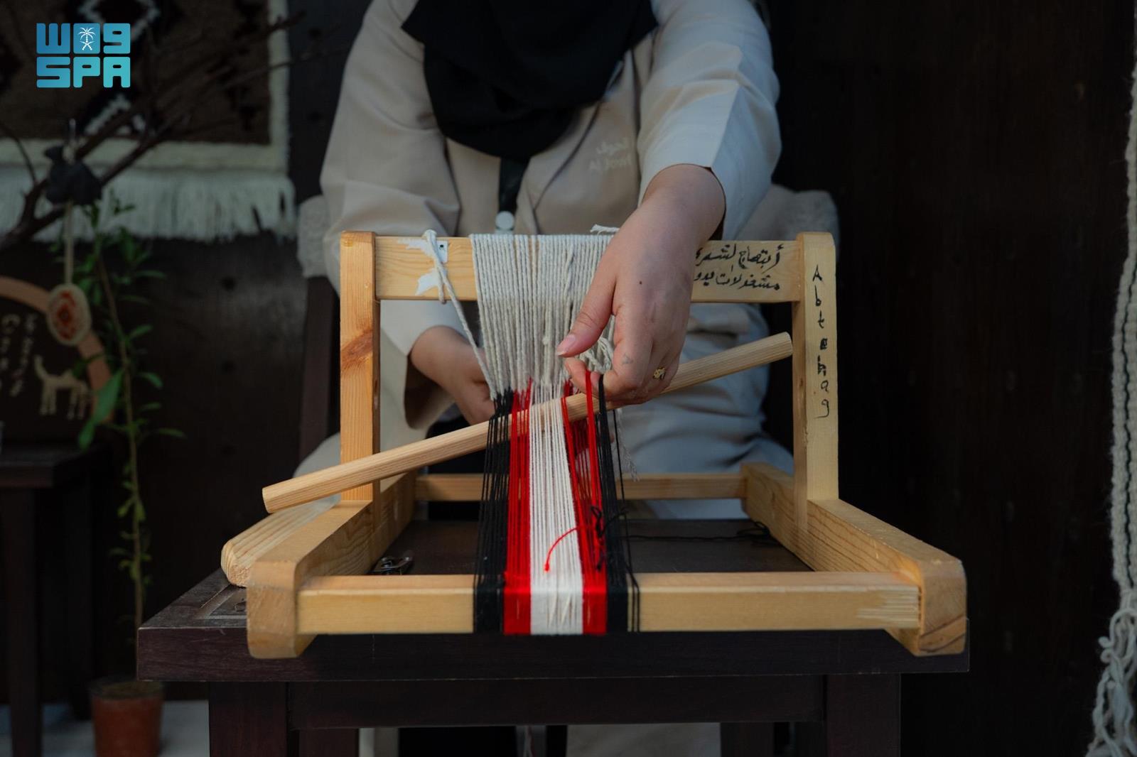 Visitors Explore Bedouin Heritage through Sadu Weaving at Al-Jouf Olive ...